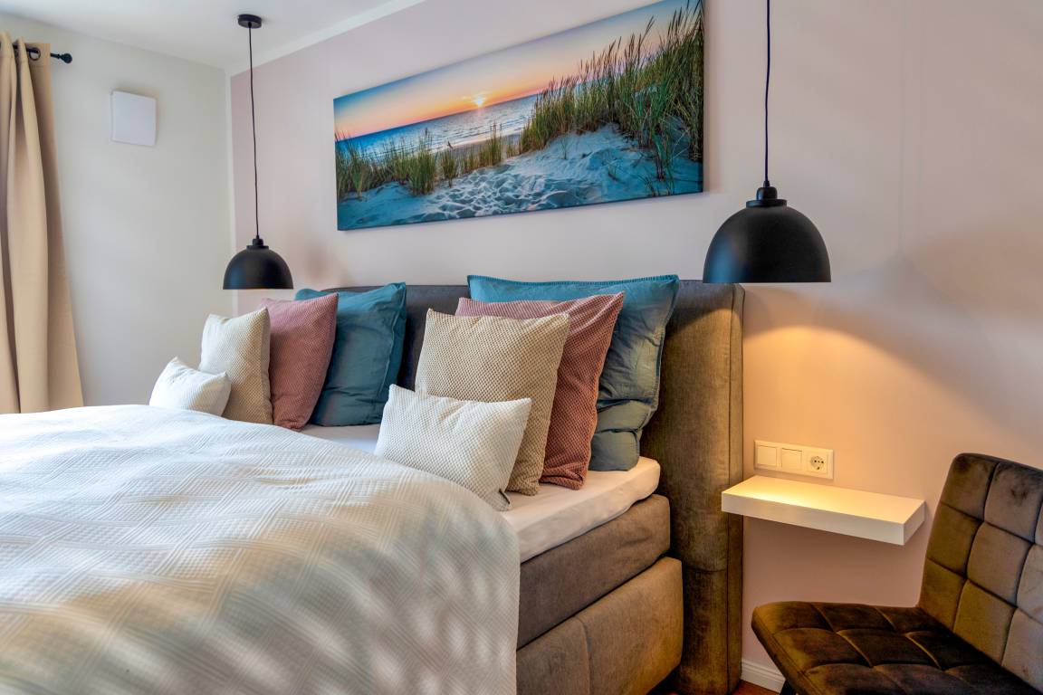 80 M² Ferienwohnung ∙ 2 Schlafzimmer ∙ 6 Gäste - Leck