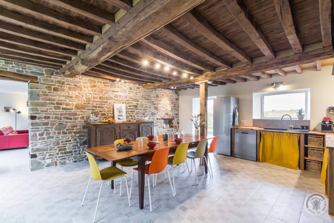 174 M² Gîte ∙ 4 Bedrooms ∙ 9 Guests - Normandy