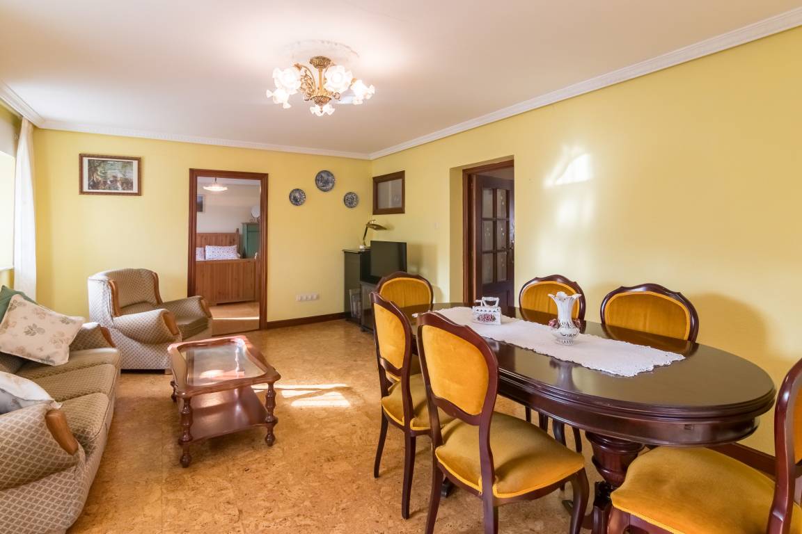 168 M² Huis ∙ 4 Slaapkamers ∙ 8 Gasten - Escalante