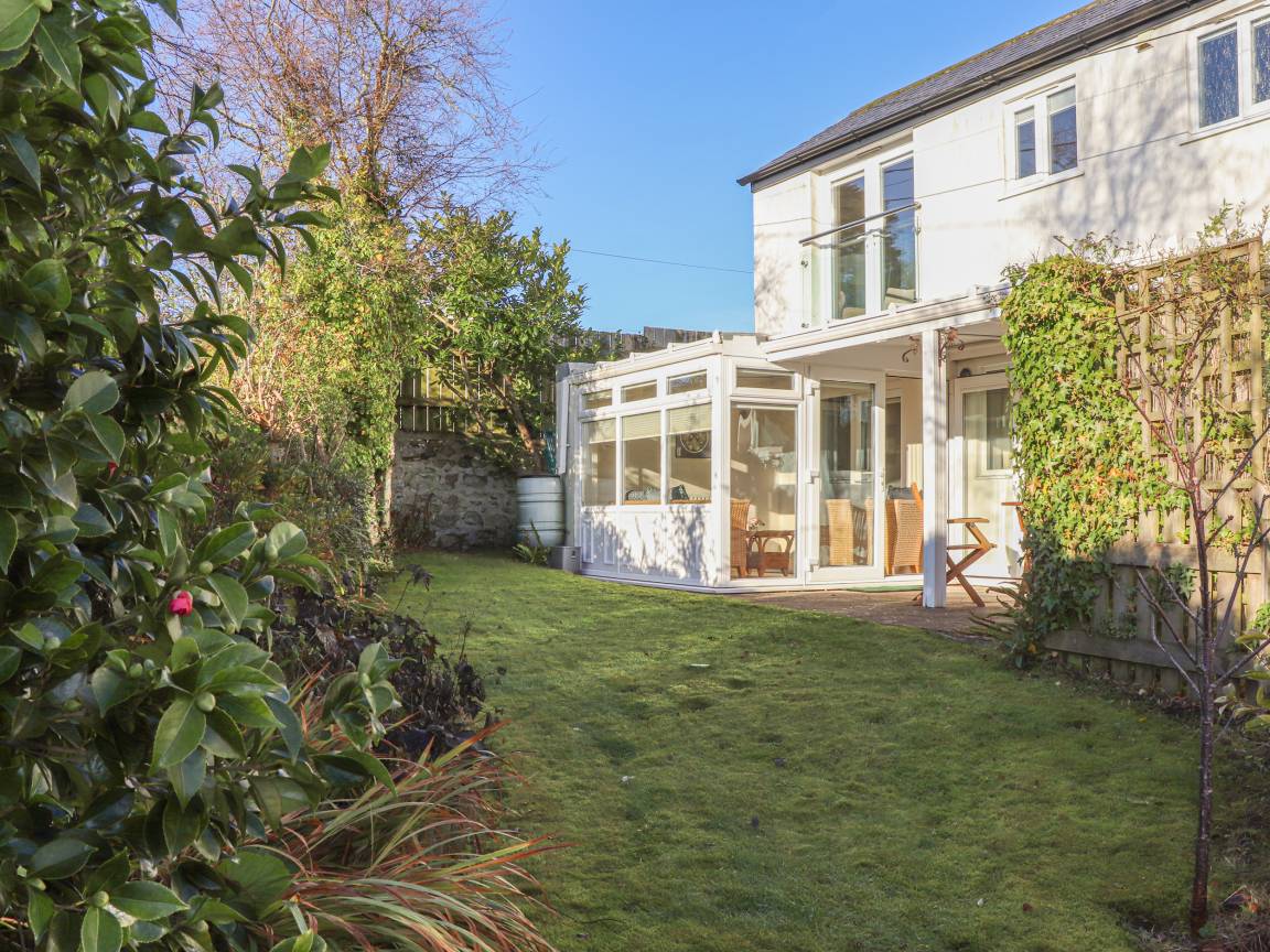 Cottage ∙ 2 Bedrooms ∙ 4 Guests - St Agnes