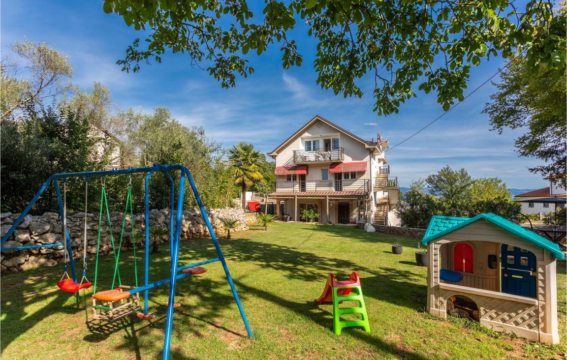 64 M² Apartment ∙ 2 Bedrooms ∙ 5 Guests - Punat