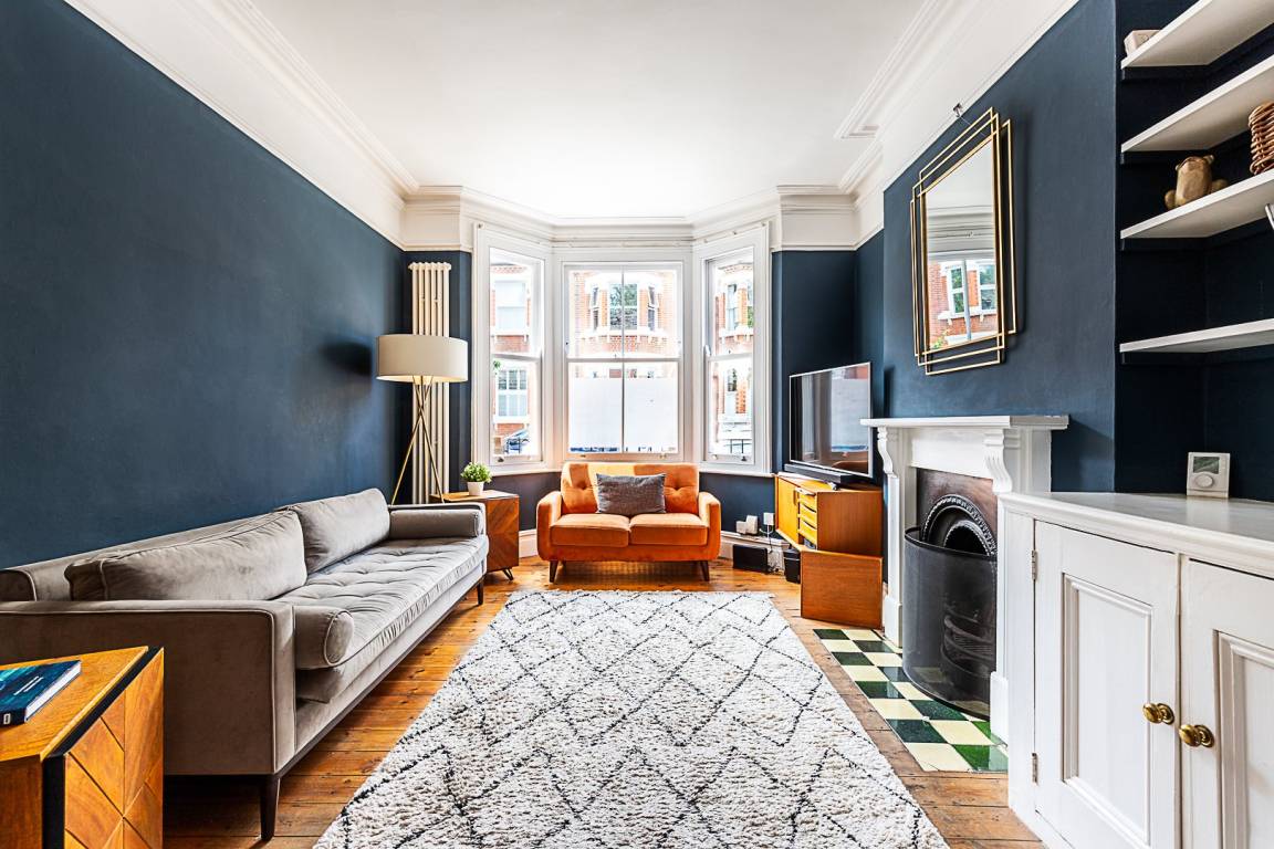 152 M² House ∙ 4 Bedrooms ∙ 7 Guests - London, UK