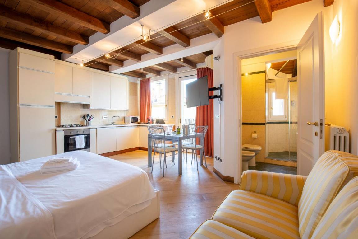 30 M² Auberge De Jeunesse ∙ 1 Chambre ∙ 2 Personnes - Bologna