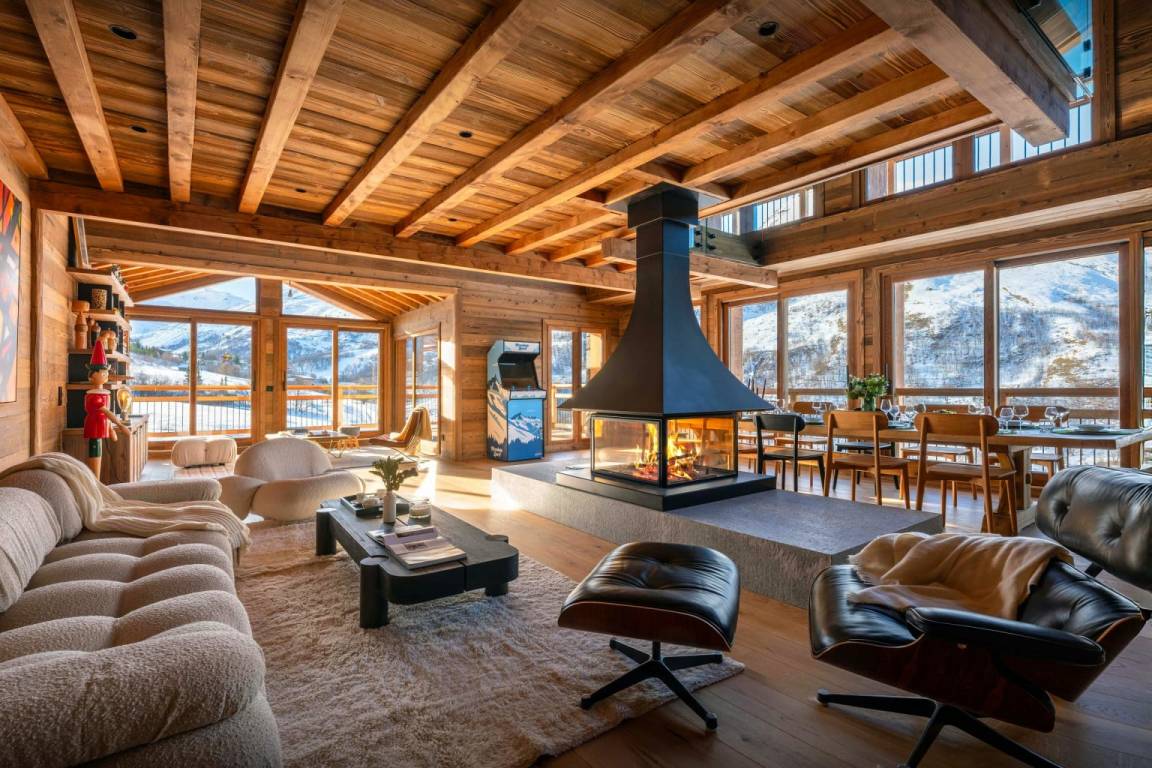 368 M² Chalet ∙ 6 Bedrooms ∙ 14 Guests - Val Thorens