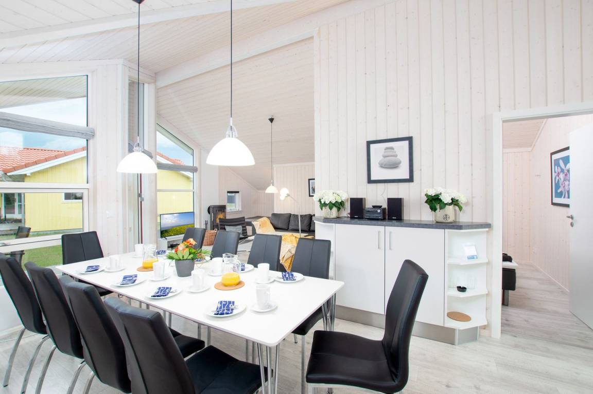 90 M² Ferienhaus ∙ 4 Schlafzimmer ∙ 10 Gäste - Heiligenhafen