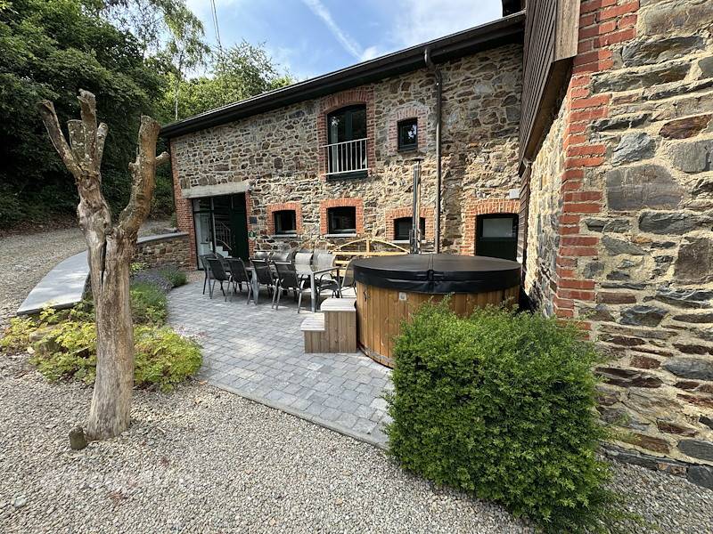 Maison De Vacances ∙ 4 Chambres ∙ 15 Personnes - Malmedy