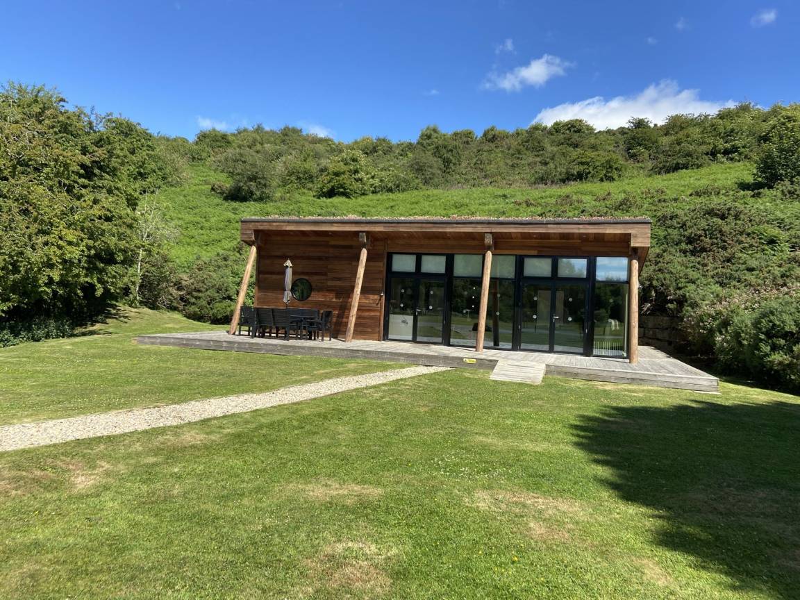 Cottage ∙ 3 Bedrooms ∙ 6 Guests - England