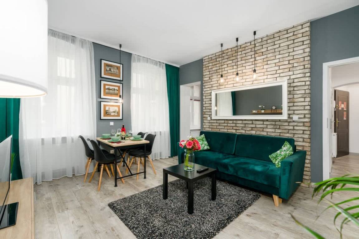 44 M² Apartment ∙ 1 Bedroom ∙ 4 Guests - Poznań