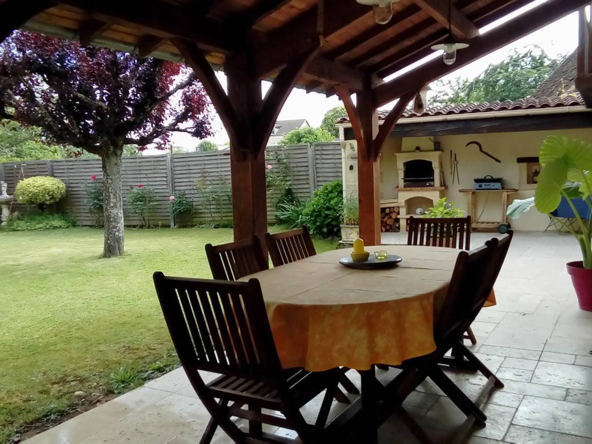 110 M² Cottage ∙ 2 Chambres ∙ 4 Personnes - Dordogne