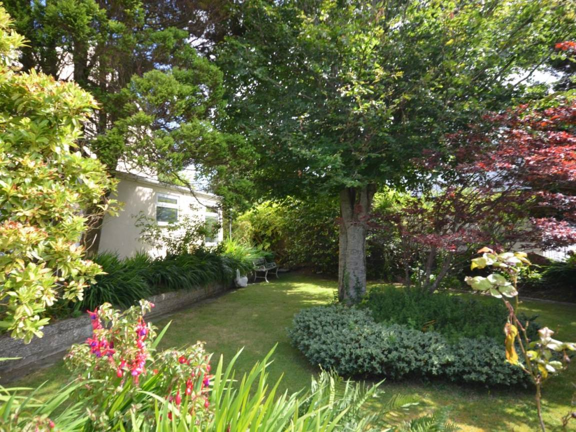 Cottage ∙ 3 Bedrooms ∙ 5 Guests - St Austell