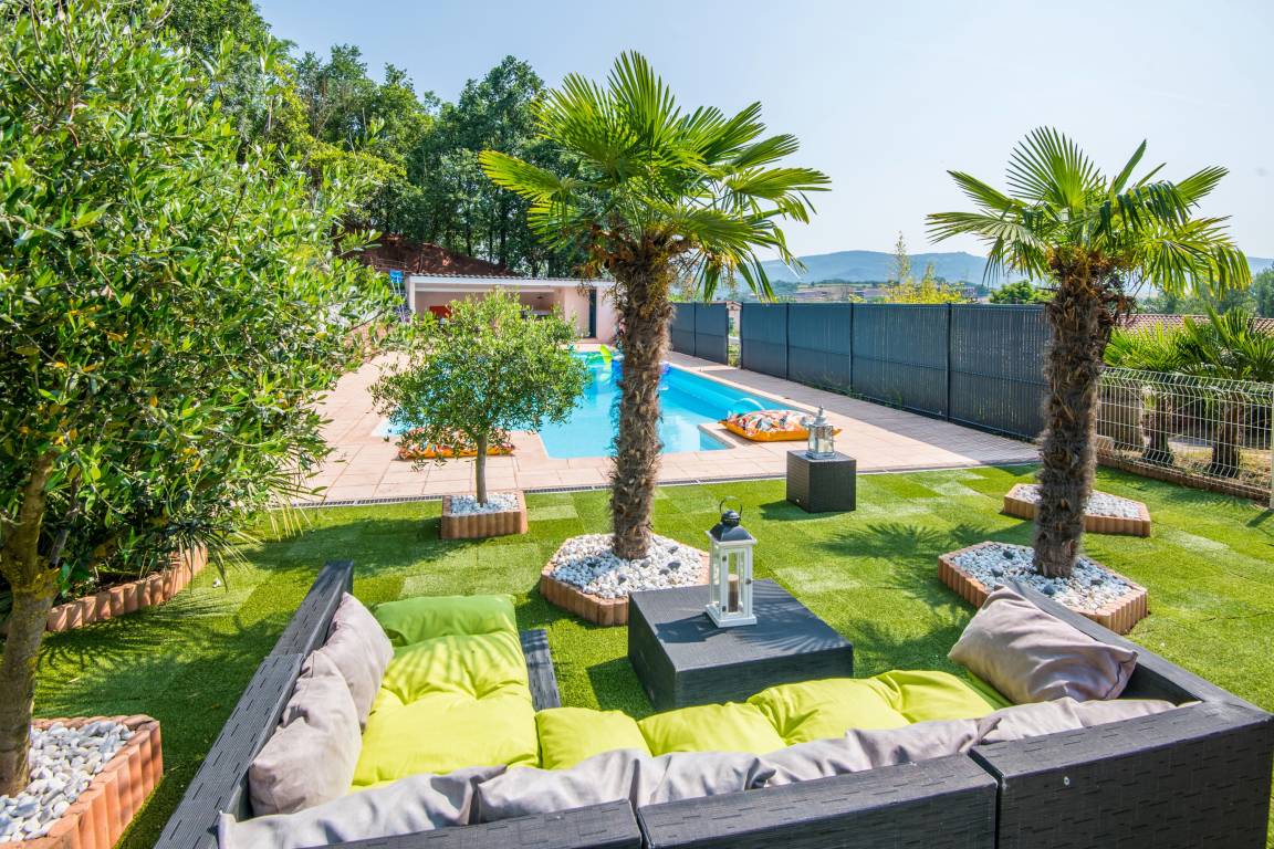 200 M² Maison De Vacances ∙ 4 Chambres ∙ 10 Personnes - Saint-Affrique