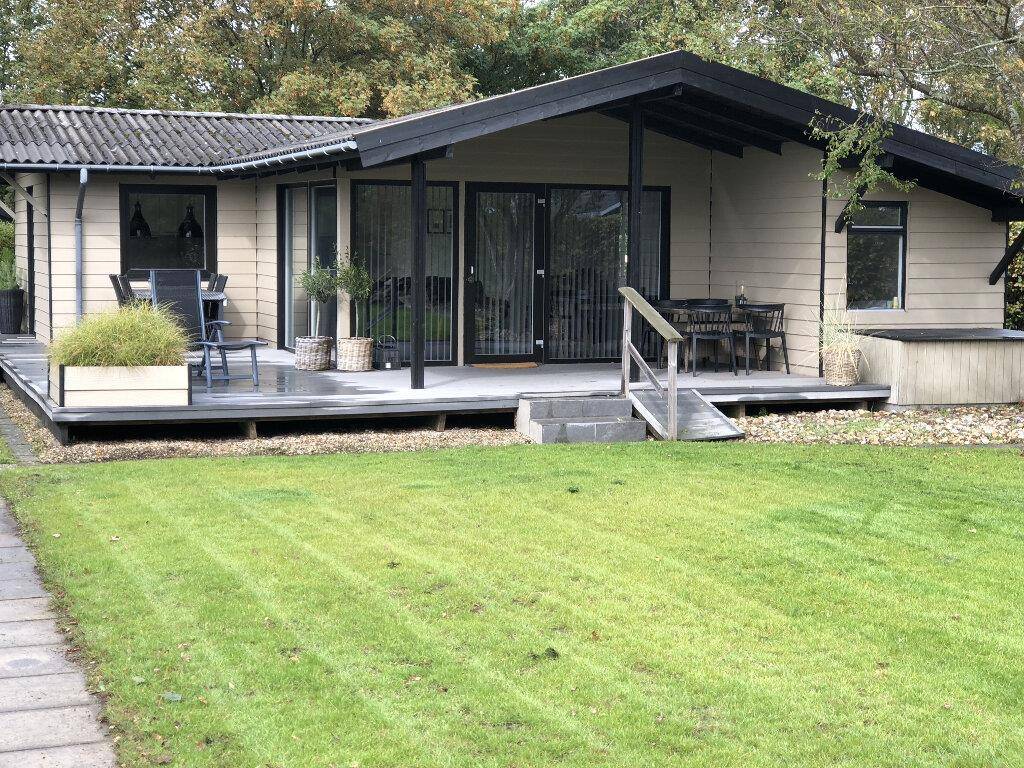 56 M² Ferienhaus ∙ 2 Schlafzimmer ∙ 5 Gäste - Esberg