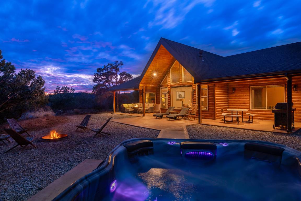 153 M² House ∙ 3 Bedrooms ∙ 6 Guests - Orderville, UT