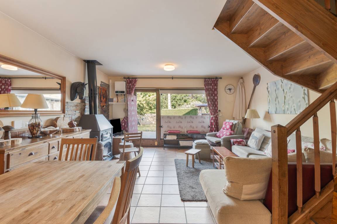 135 M² House ∙ 4 Bedrooms ∙ 10 Guests - Alp, Catalonia