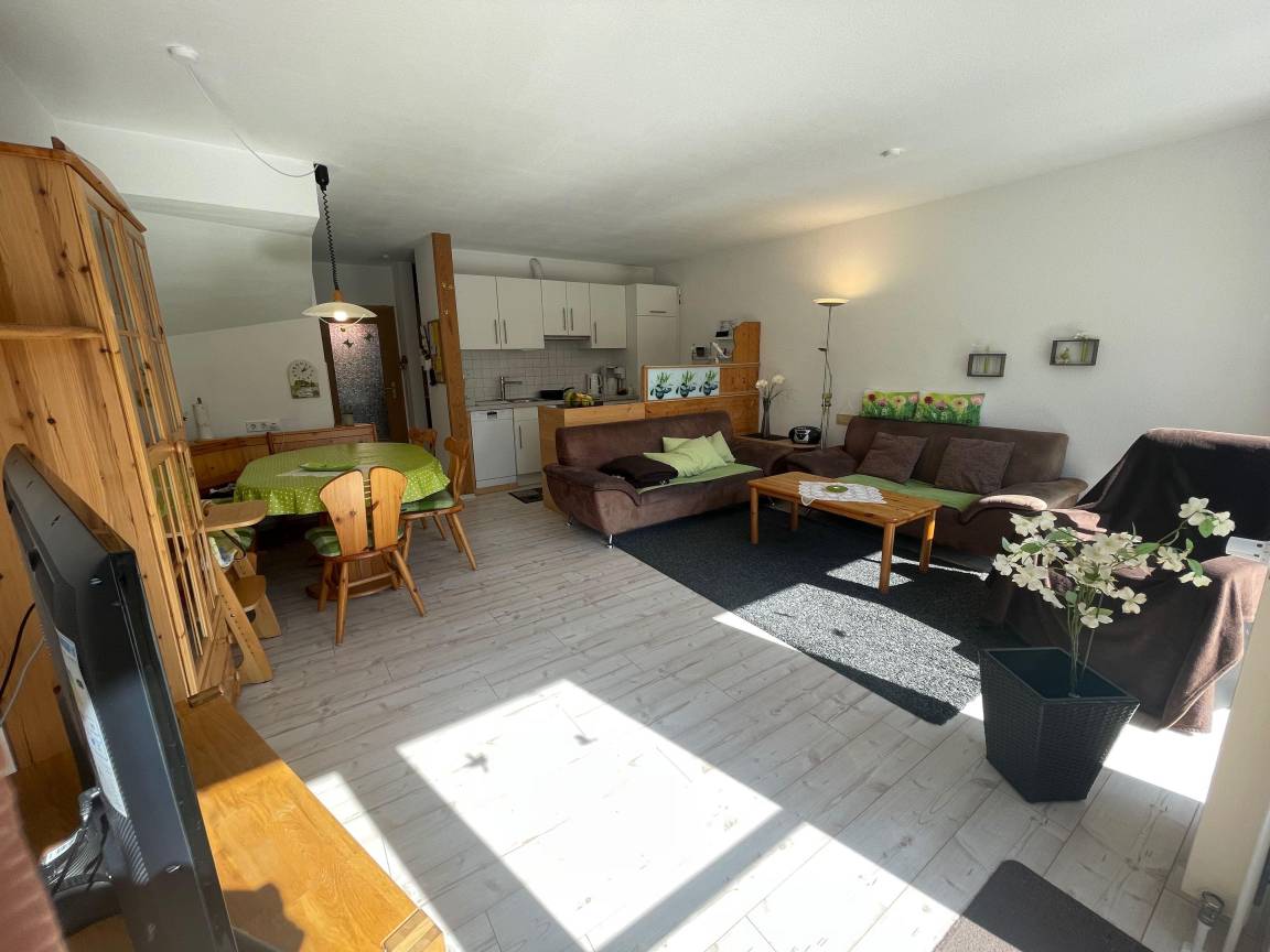 90 M² Ferienwohnung ∙ 2 Schlafzimmer ∙ 6 Gäste - Werdum