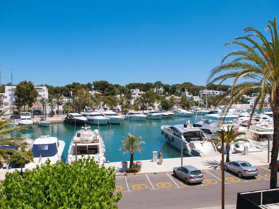 80 M² Ferienwohnung ∙ 1 Schlafzimmer ∙ 6 Gäste - Cala d'Or