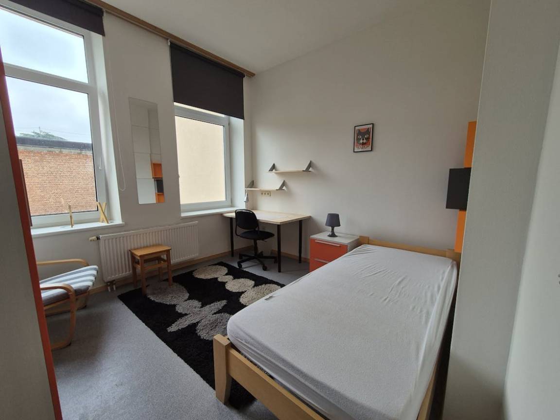 Chambre Privée ∙ 1 Chambre ∙ 10 Personnes - Herstal