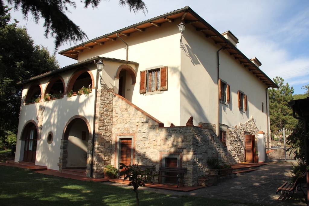 450 M² Villa Vacanza ∙ 5 Camere Da Letto ∙ 10 Ospiti - Arezzo