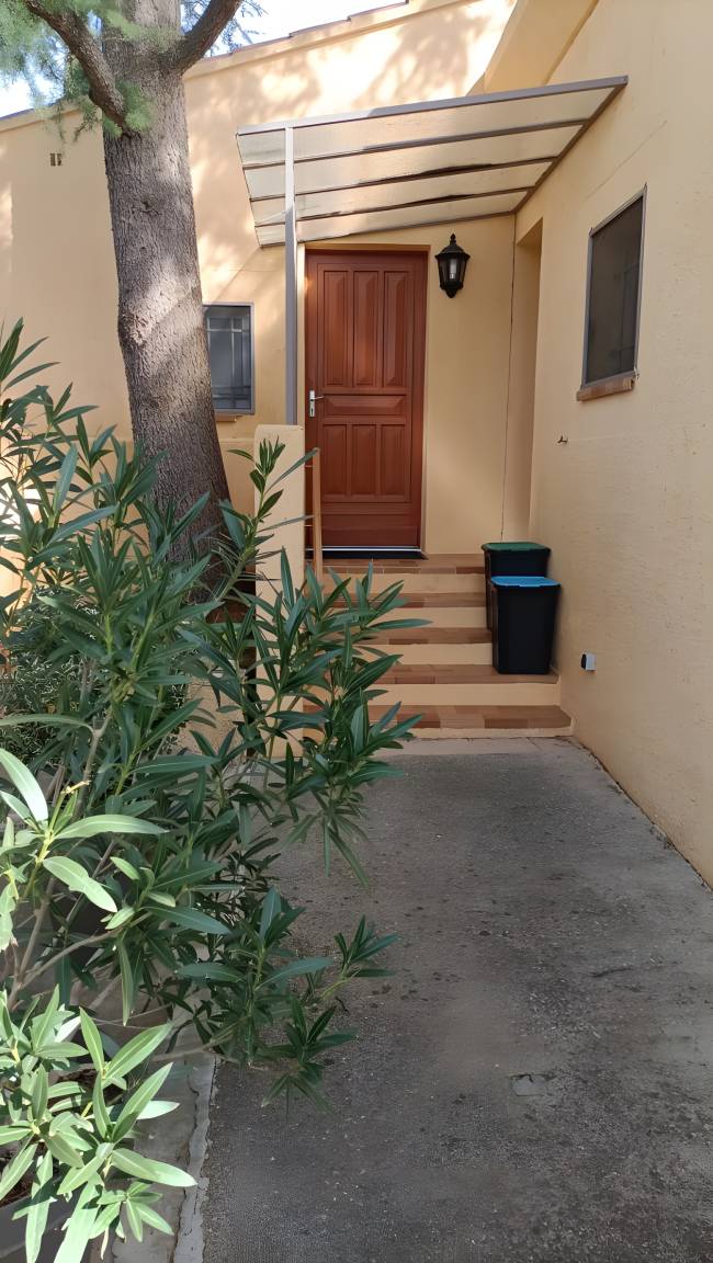 45 M² Maison De Vacances ∙ 1 Chambre ∙ 6 Personnes - Rustrel