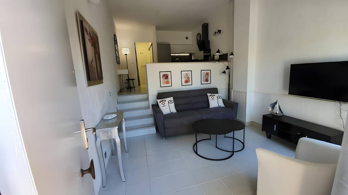 30 M² Studio Flat ∙ 2 Guests - Antibes