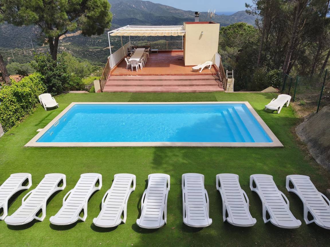 170 M² Villa ∙ 6 Chambres ∙ 12 Personnes - Espagne