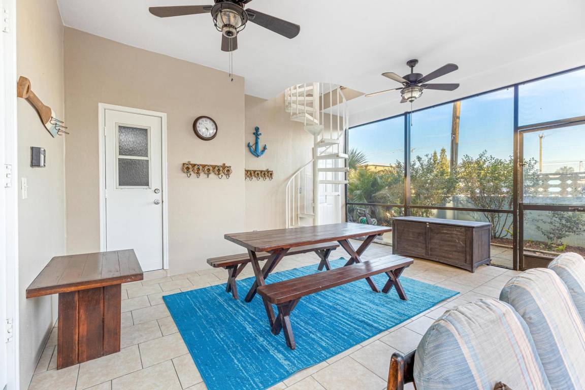 237 M² House ∙ 5 Bedrooms ∙ 16 Guests - Satellite Beach, FL