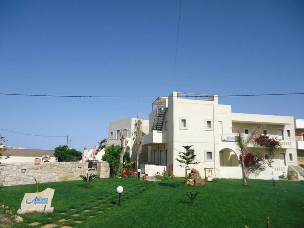 145 M² Apartment ∙ 4 Bedrooms ∙ 28 Guests - Greece