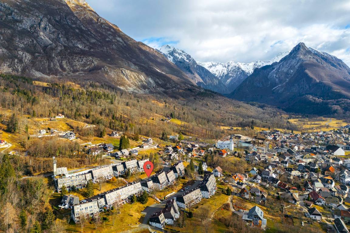 75 M² Ferienhaus ∙ 2 Schlafzimmer ∙ 6 Gäste - Bovec