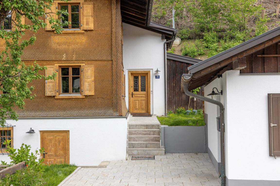 100 M² Ferienhaus ∙ 4 Schlafzimmer ∙ 8 Gäste - Schruns