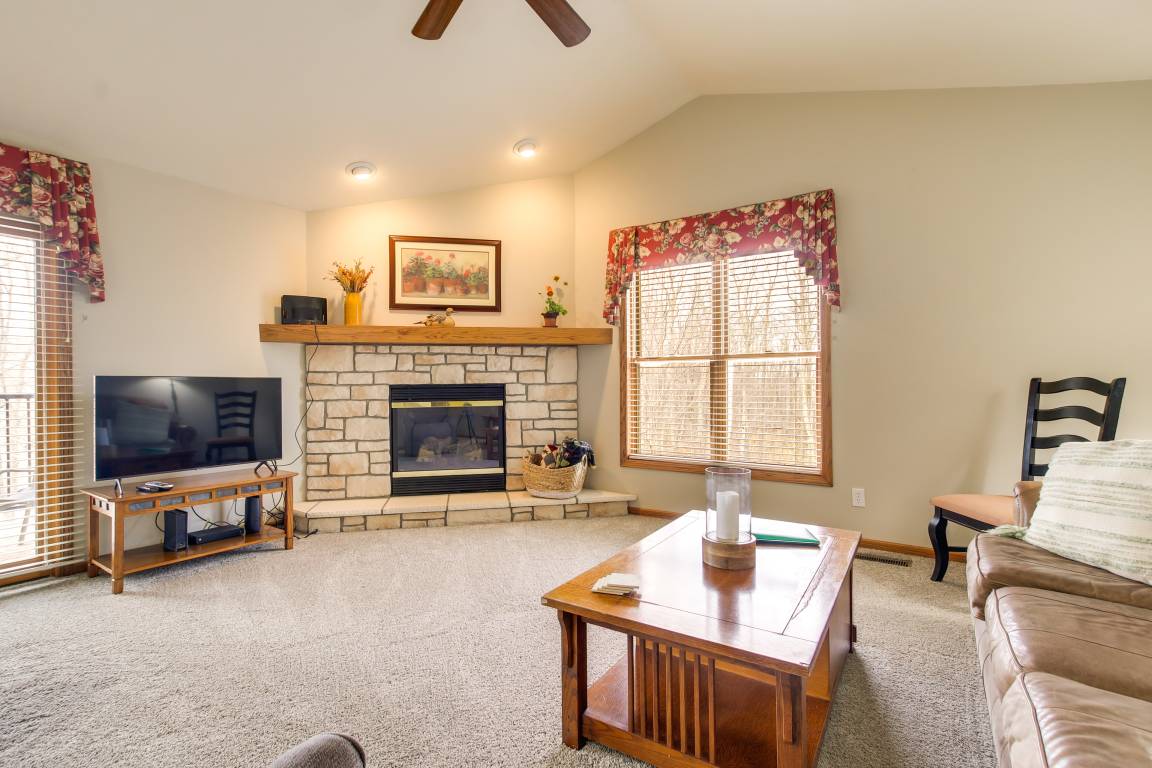 138 M² Apartment ∙ 2 Bedrooms ∙ 6 Guests - Egg Harbor, WI