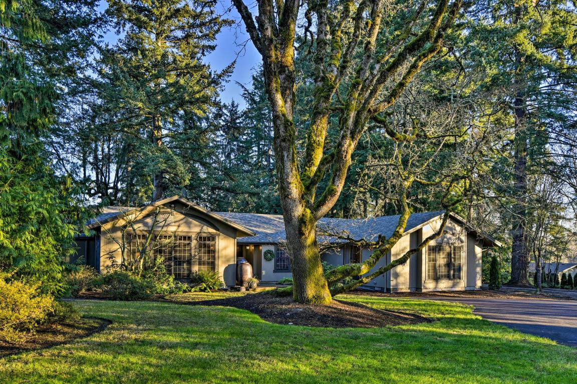 250 M² House ∙ 3 Bedrooms ∙ 10 Guests - Tigard, OR