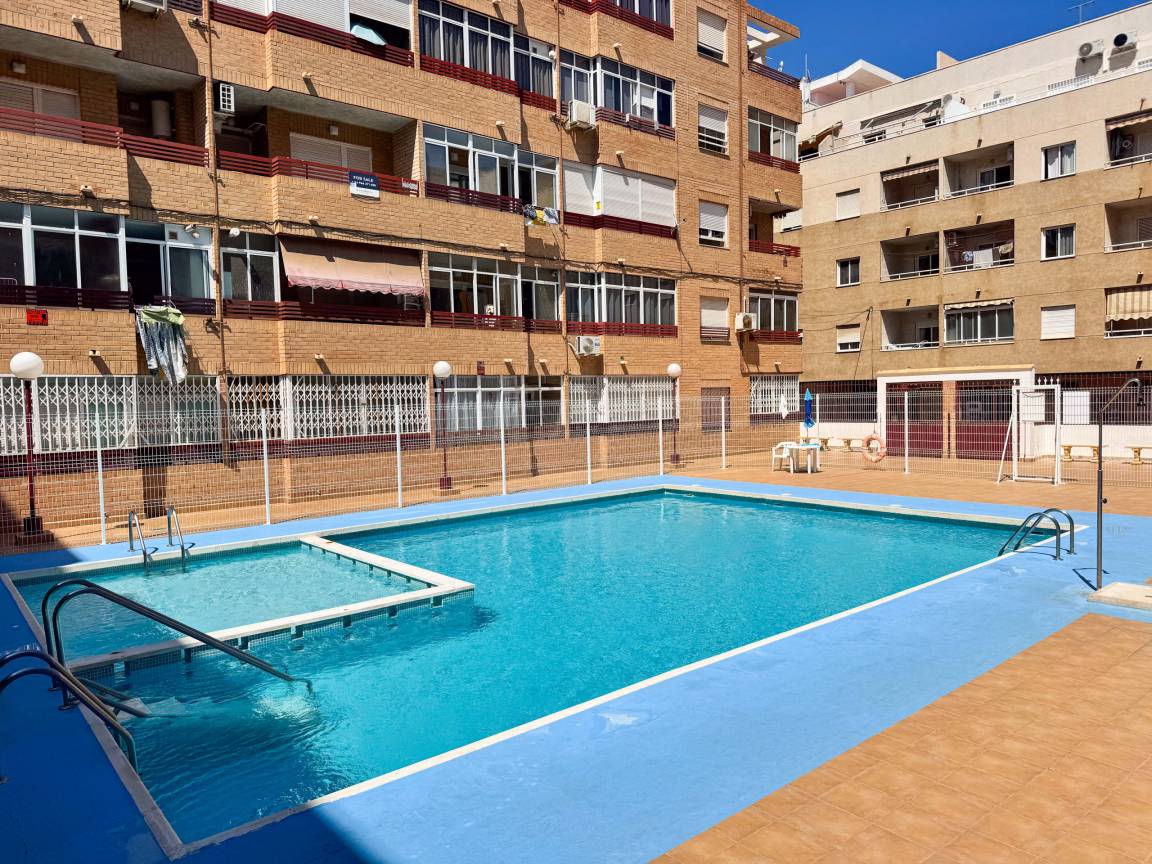52 M² Appartement ∙ 1 Slaapkamer ∙ 4 Gasten - Torrevieja