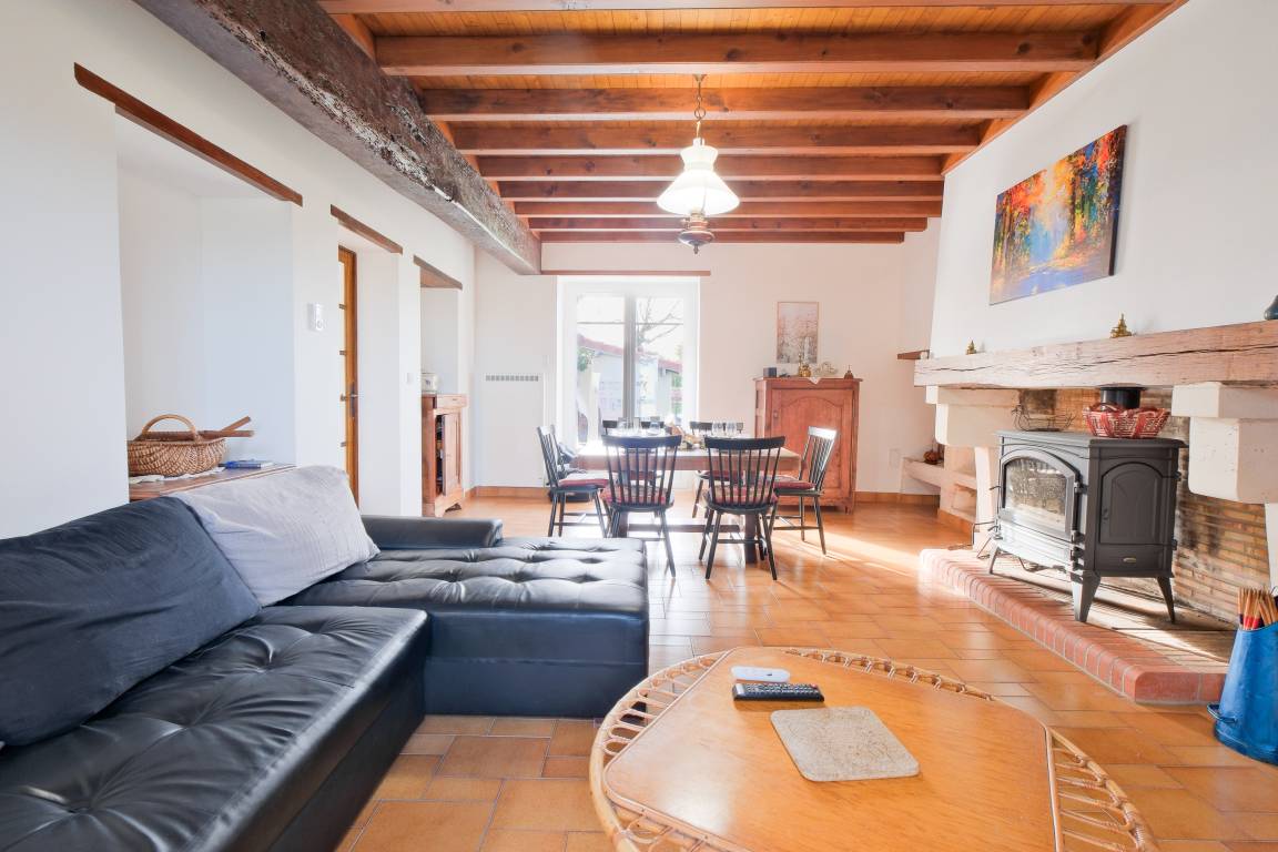 80 M² House ∙ 2 Bedrooms ∙ 4 Guests - Ribérac