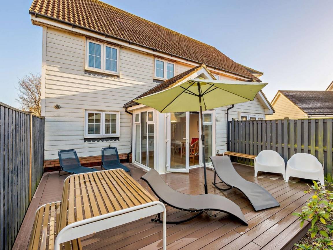 Cottage ∙ 3 Bedrooms ∙ 6 Guests - Camber Sands