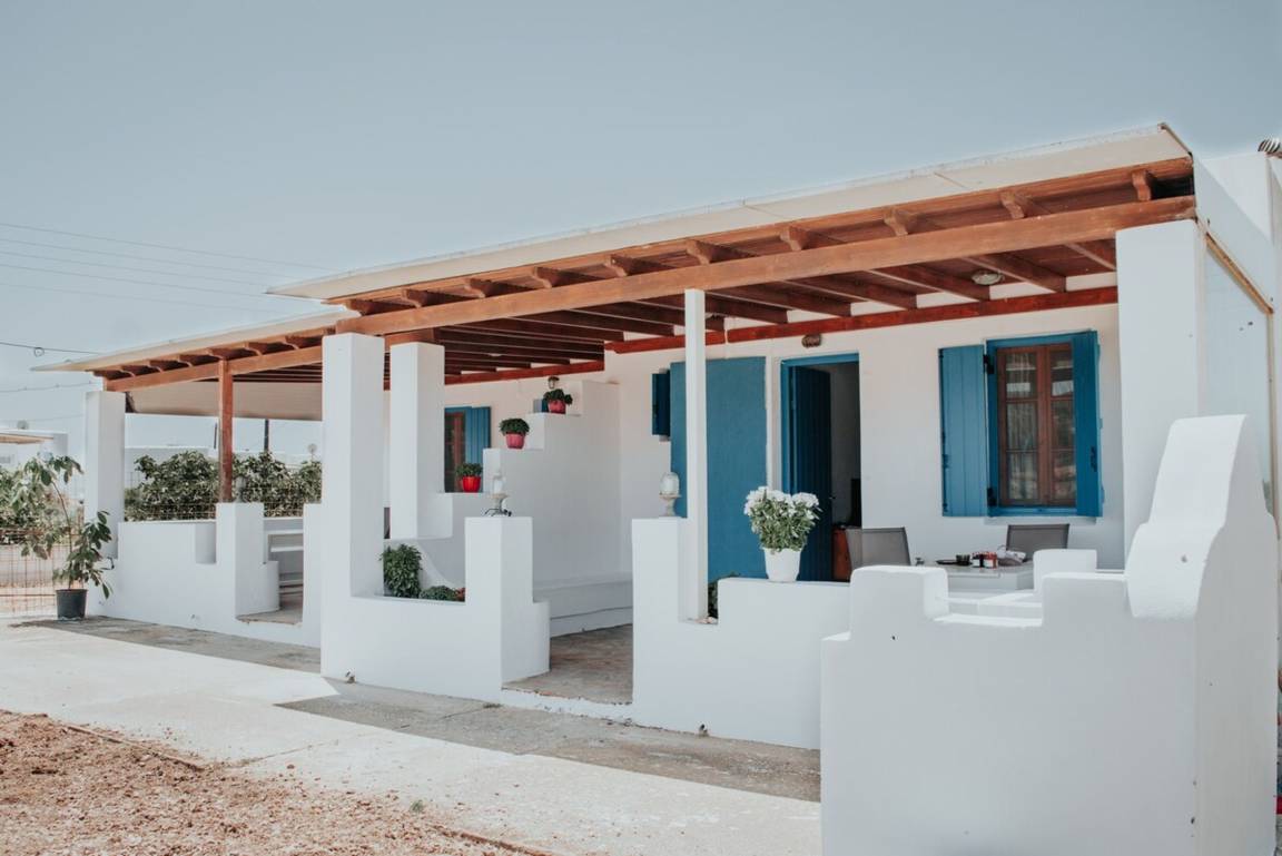 70 M² House ∙ 1 Bedroom ∙ 5 Guests - Naxos