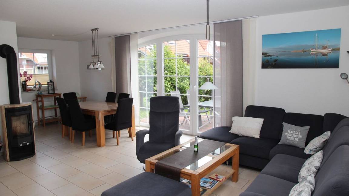100 M² House ∙ 3 Bedrooms ∙ 6 Guests - Hage