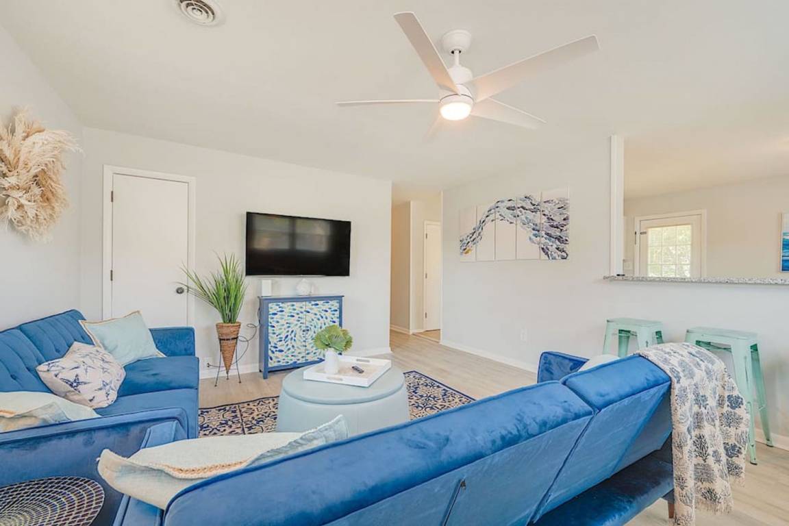 1250 M² Studio Flat ∙ 3 Bedrooms ∙ 8 Guests - Hampton, VA
