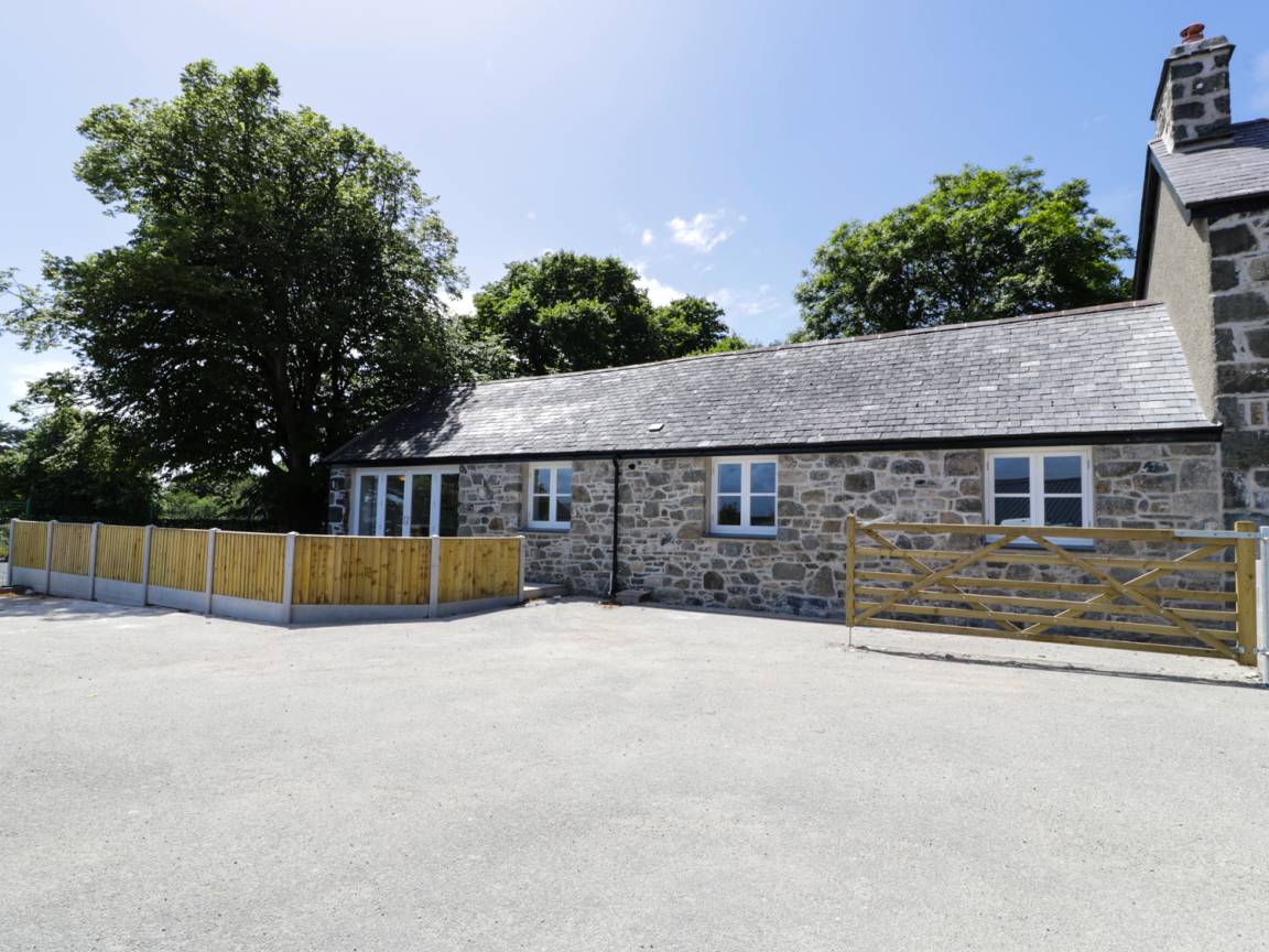 Cottage ∙ 2 Bedrooms ∙ 4 Guests - Llŷn Peninsula