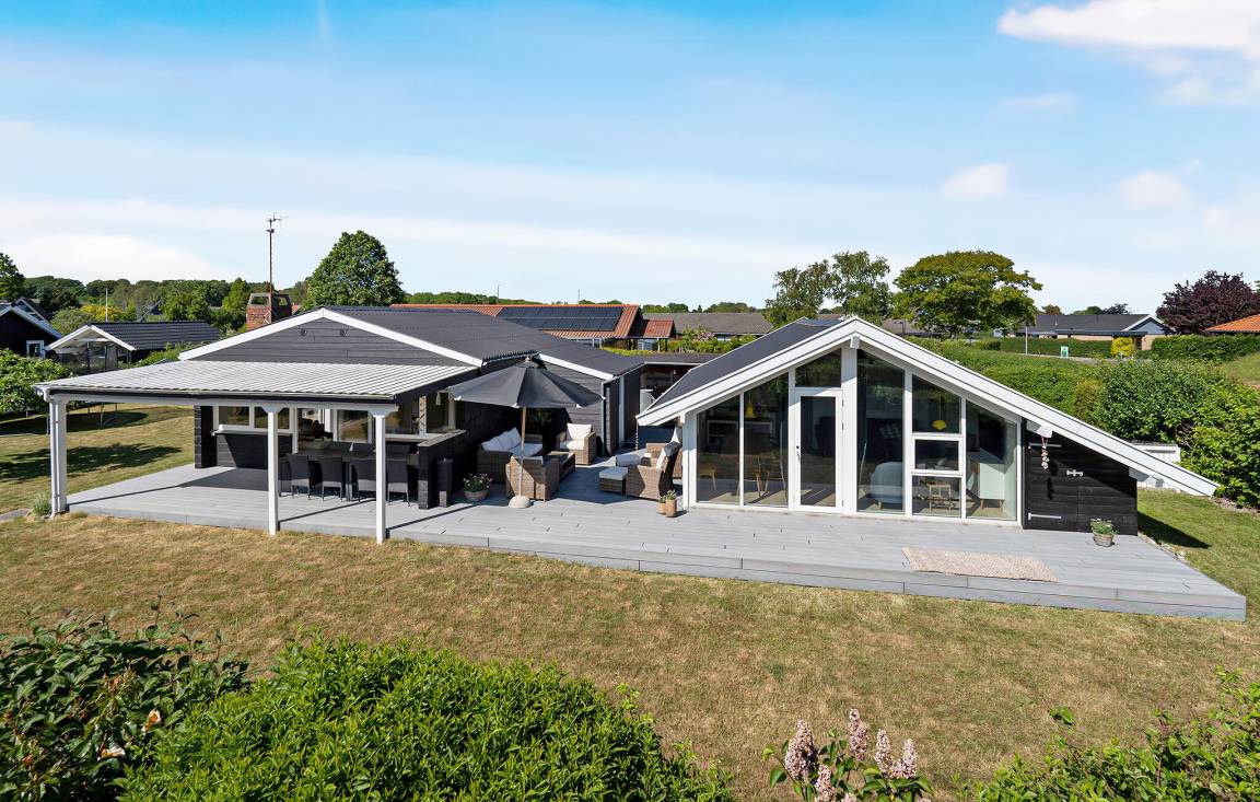 100 M² Maison De Vacances ∙ 4 Chambres ∙ 10 Personnes - Juelsminde