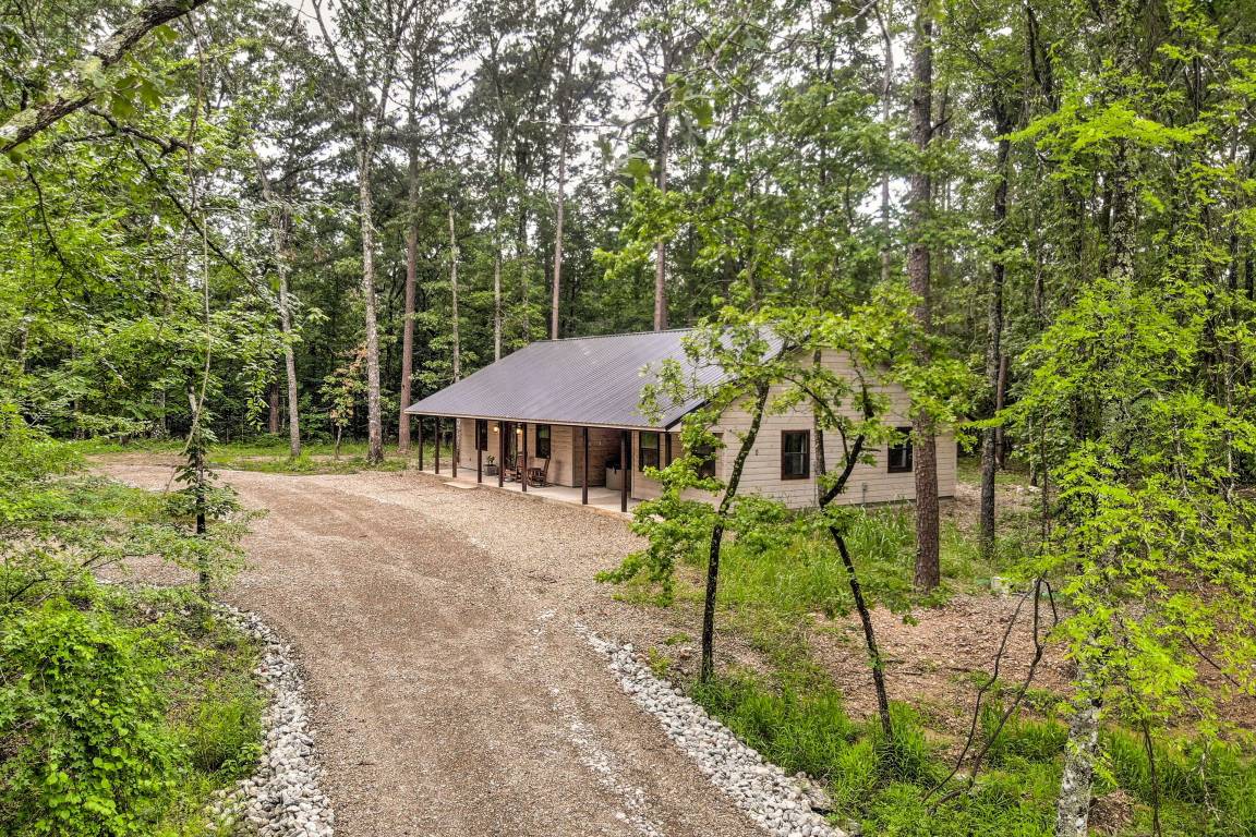134 M² House ∙ 3 Bedrooms ∙ 8 Guests - Broken Bow Lake, OK