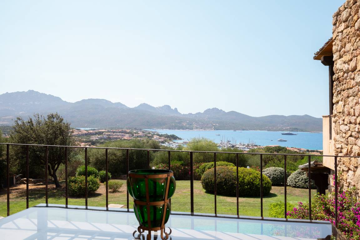 120 M² Apartamento ∙ 3 Habitaciones ∙ 6 Huéspedes - Olbia