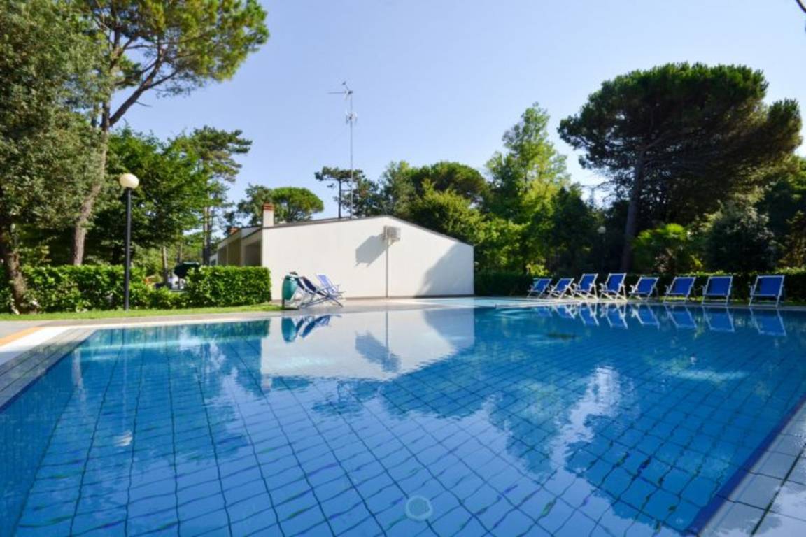 60 M² Apartment ∙ 3 Bedrooms ∙ 6 Guests - Bibione