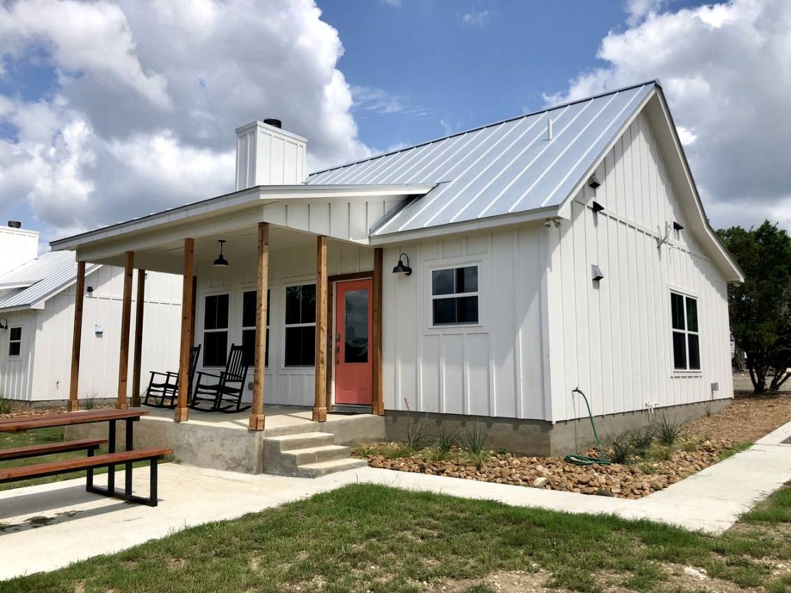 House ∙ 2 Bedrooms ∙ 4 Guests - Wimberley, TX