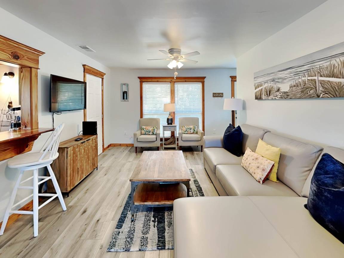 98 M² House ∙ 2 Bedrooms ∙ 6 Guests - Tybee Island