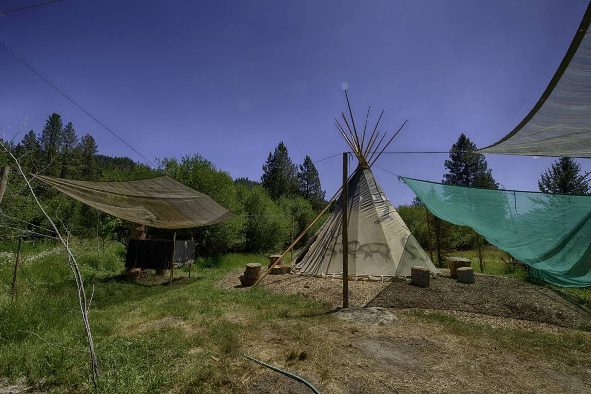 Camping ∙ 1 Bedroom ∙ 6 Guests - Idaho