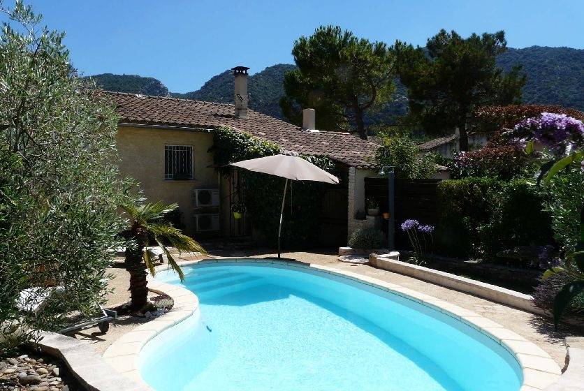 135 M² Huis ∙ 4 Slaapkamers ∙ 6 Gasten - Gordes