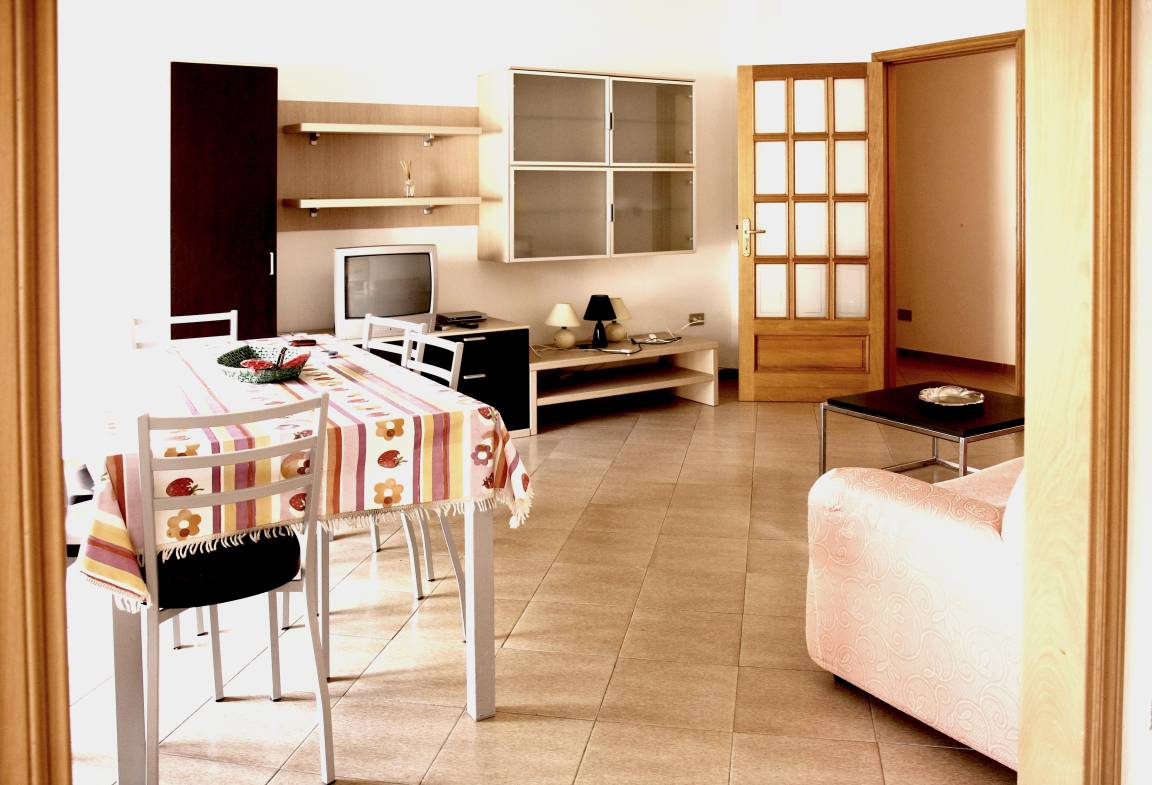90 M² Appartement ∙ 1 Chambre ∙ 2 Personnes - Siniscola