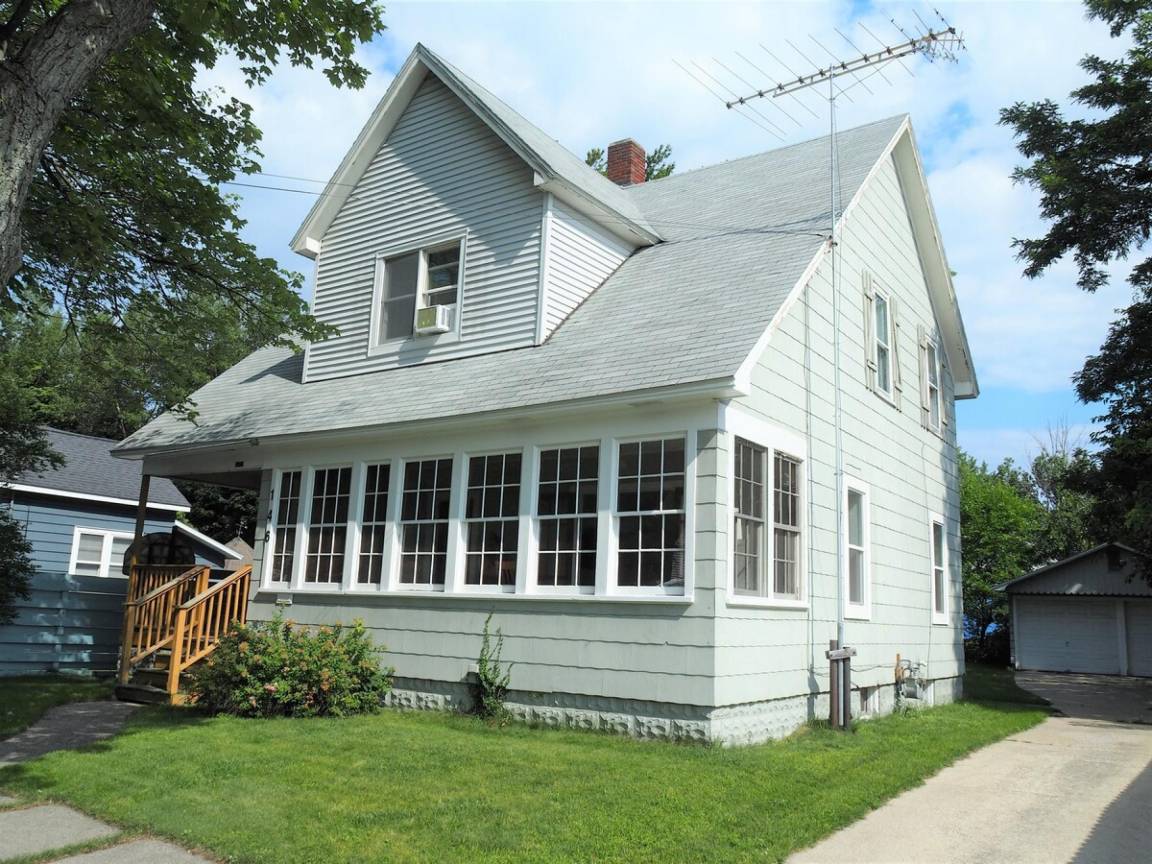 167 M² House ∙ 3 Bedrooms ∙ 9 Guests - Manistee, MI