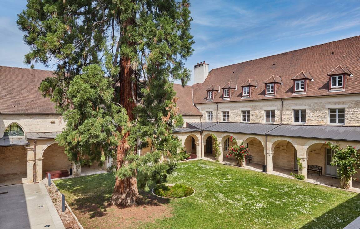 18 M² Apartment ∙ 2 Guests - Dijon