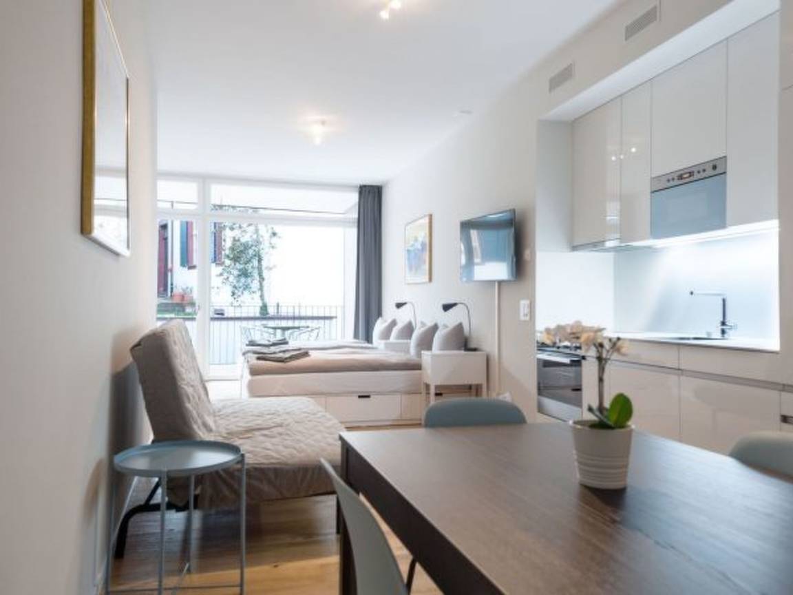 45 M² Huoneisto ∙ 1 Makuuhuone ∙ 4 Vierasta - Basel